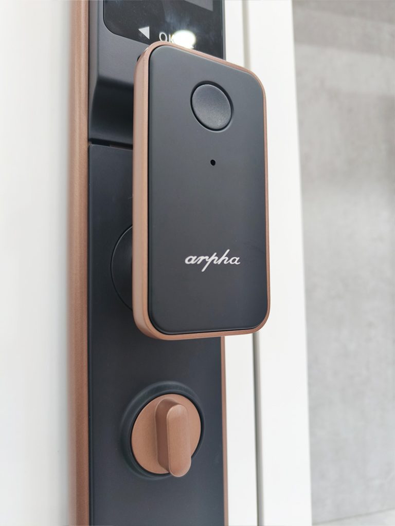 Arpha M2 細節開箱、超詳細解說｜3D人臉辨識｜靜音鎖體 阿爾法電子鎖 - 鎖庫智能家